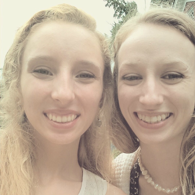 12 Doppelgängers Who Aren't Related That'll Make You Do a Double-Take ...