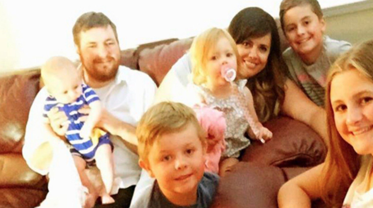 Sean Whalen Posts Powerful Message About Divorce