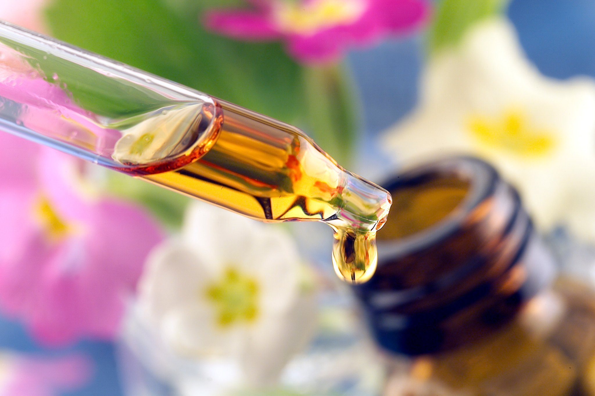 Essential Oils for Headaches: Peppermint, Eucalyptus and More | Woman's ...