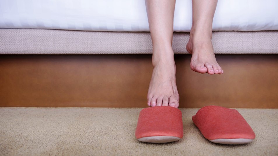 The Best House Shoes and Slippers to Keep Your Feet Cozy Indoors