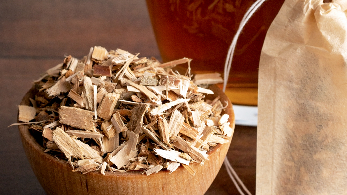 White Willow Bark Benefits for Pain Relief | Woman's World