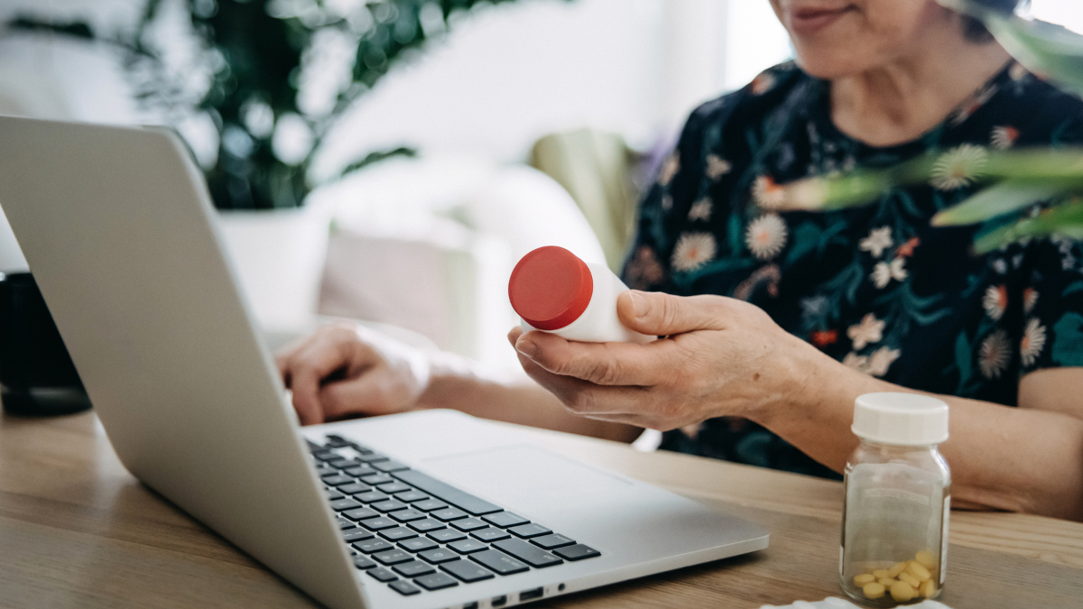 Prescription Drug Scam: What You Need to Know | Woman's World