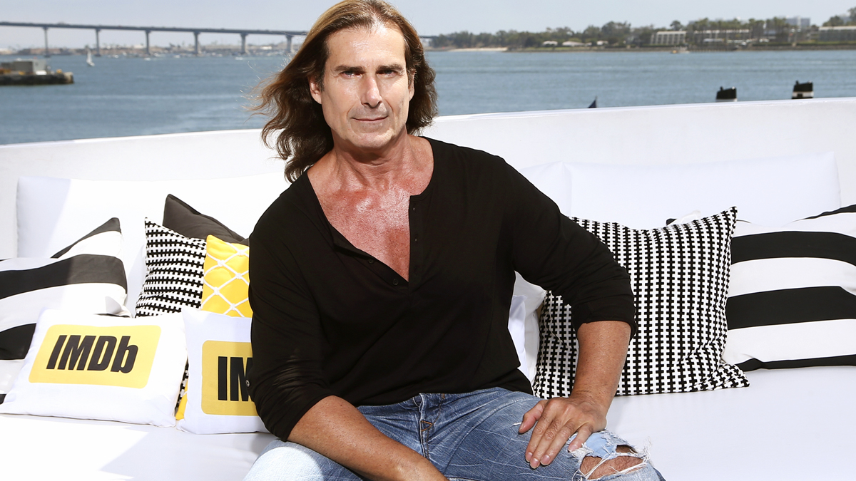 Fabio Reveals He Sleeps in a Hyperbaric Chamber | Woman's World