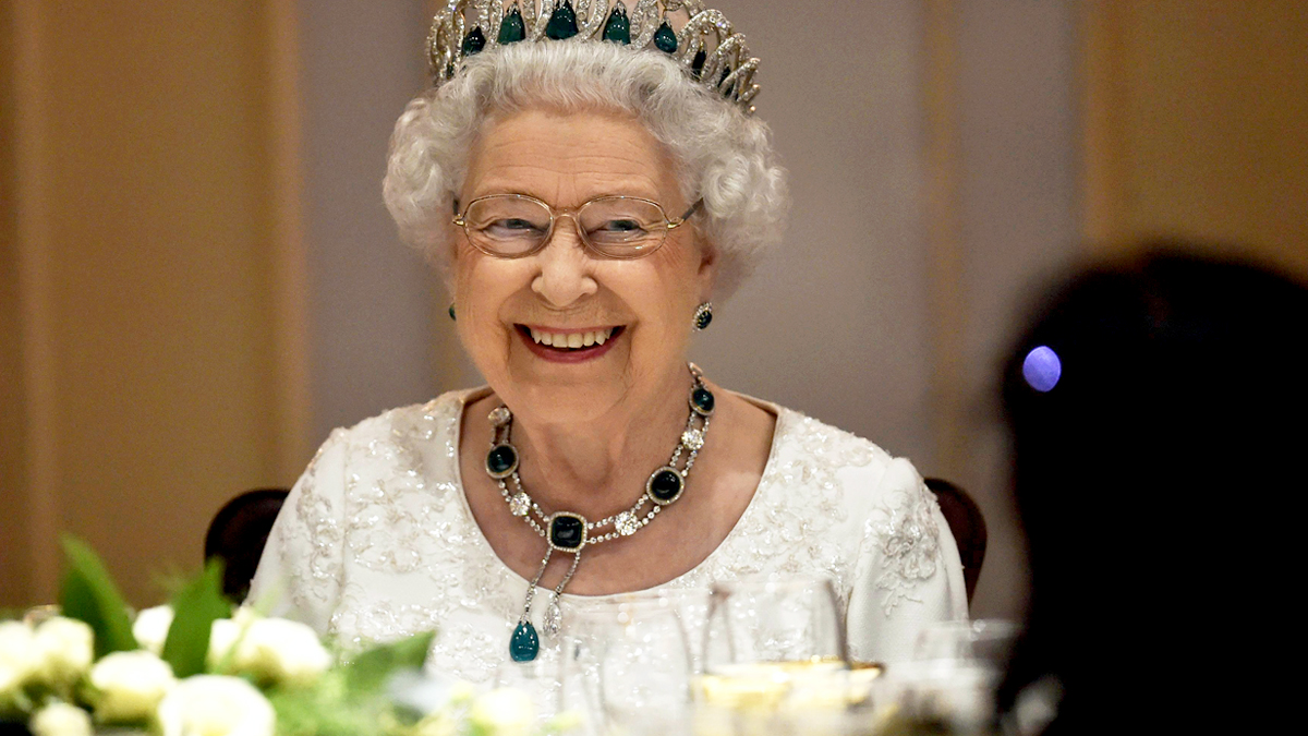 Queen Elizabeth Has a Relatable Dinner Habit | Woman's World