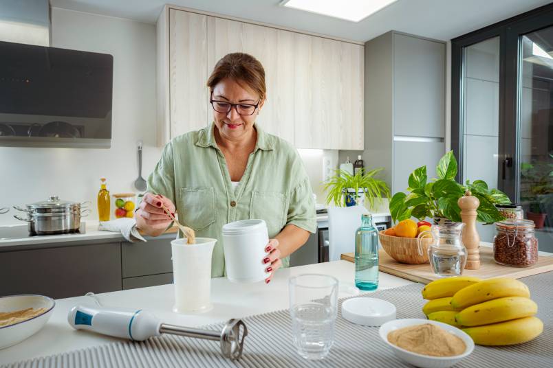 How to Lose Weight in Your Face Quickly and Naturally | Woman's World