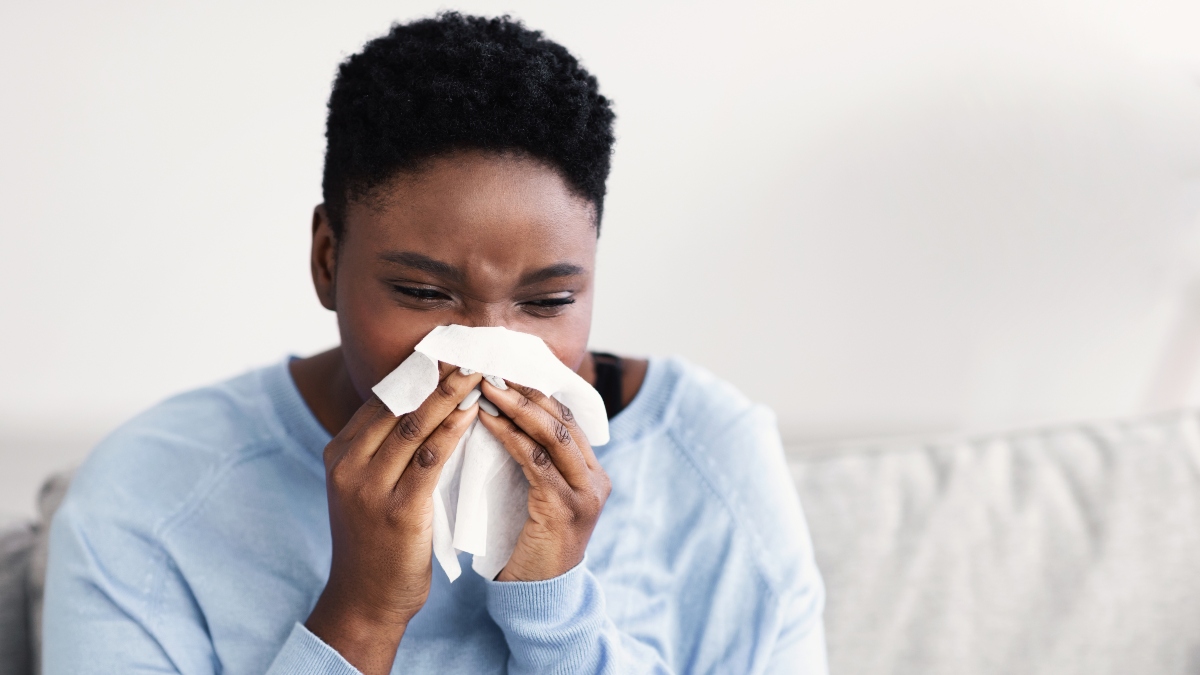 Stuffy Nose? 5 Hacks To Open Nasal Passages | Woman's World