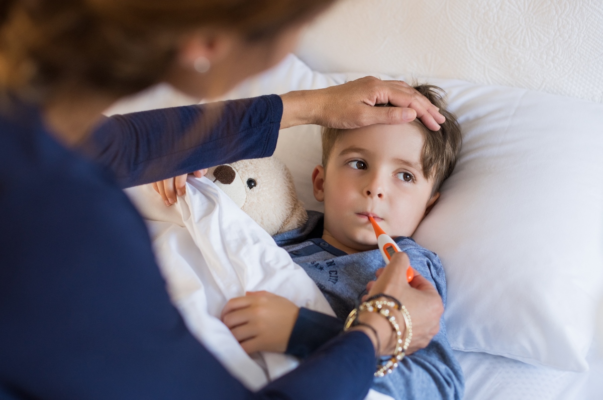 Sick Kid at Home? Know When to Visit a Doctor| Woman's World