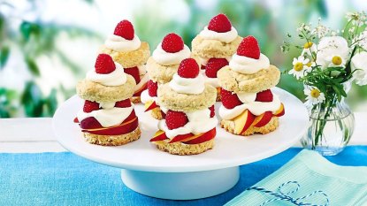 Cookie Stacks Are the Perfect No-Bake Treat — 3 Easy Recipes | Woman's ...