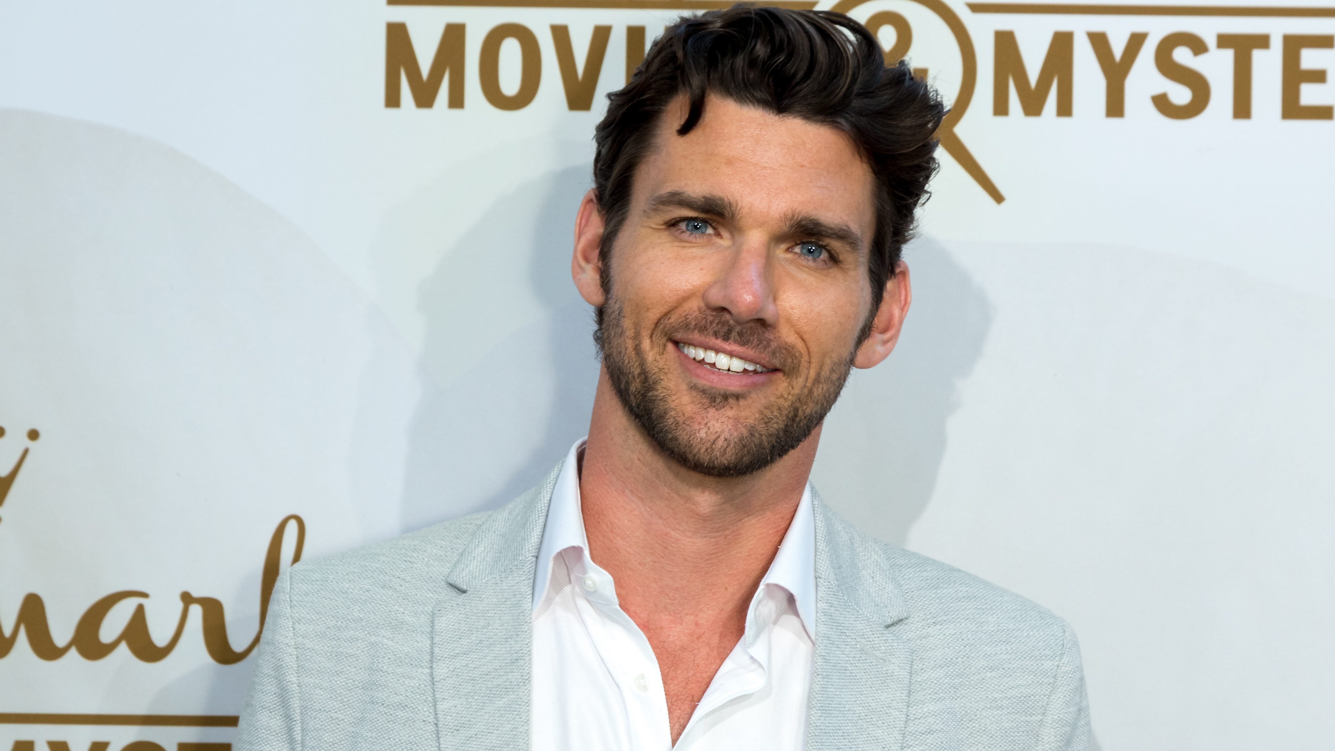 Kevin McGarry: From Harlequin Cover Model to Hallmark Hunk | Woman's World