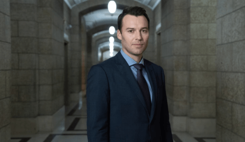 Peter Mooney: The Handsome New Hallmark Actor to Look Out For | Woman's ...