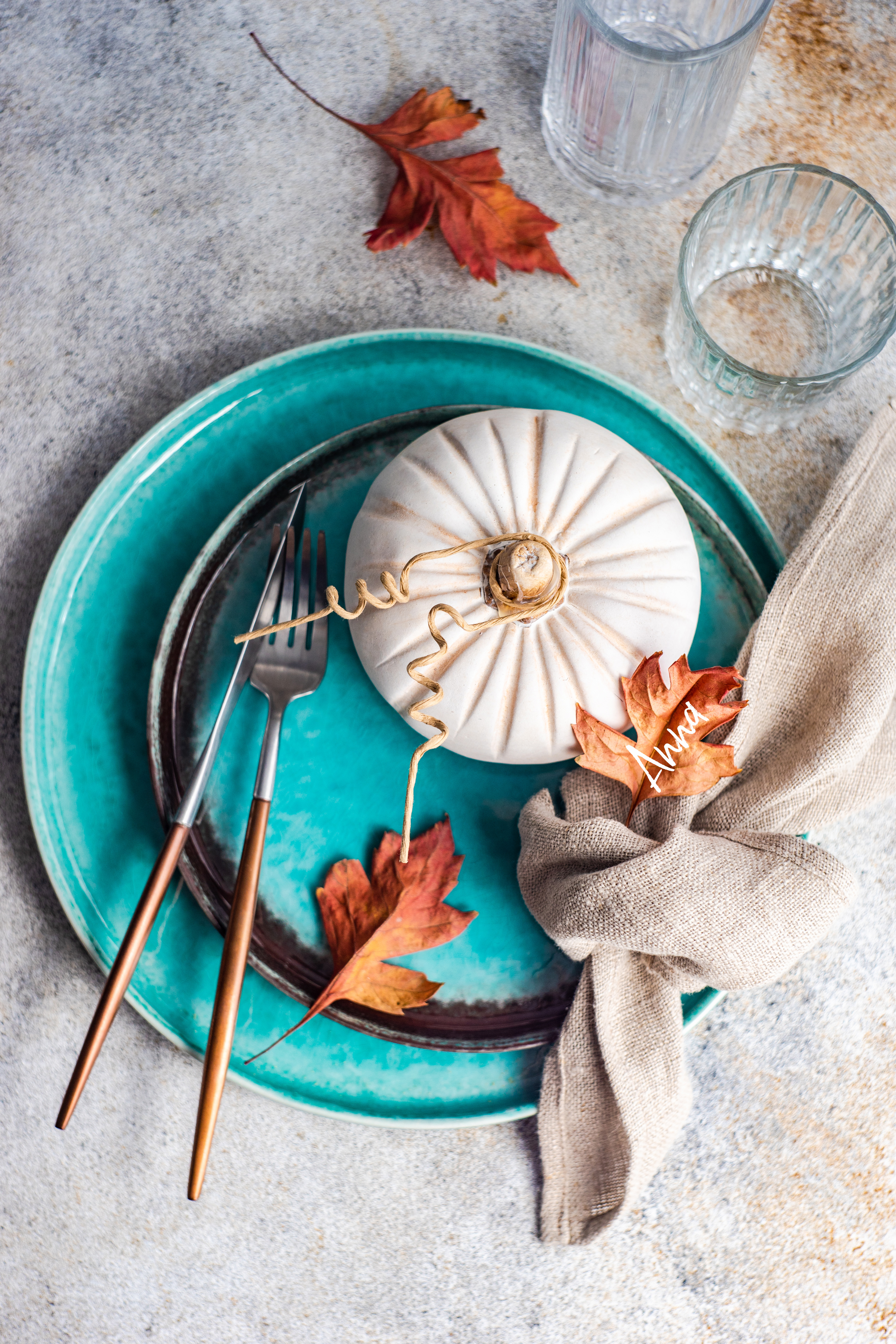 Fall Picnic Ideas: Party Pro Shares Her Easy Tips | Woman's World