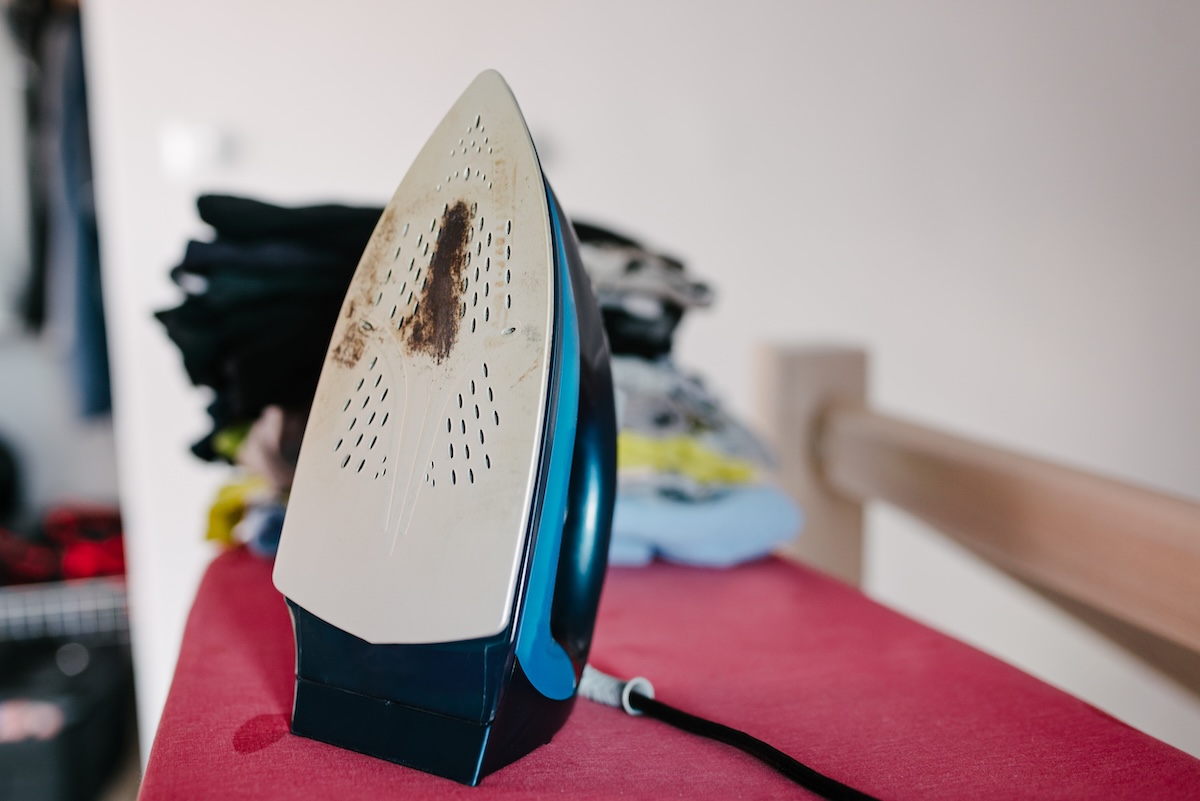 How to Clean Bottom of Iron: 5 Brilliant Expert Hacks | Woman's World