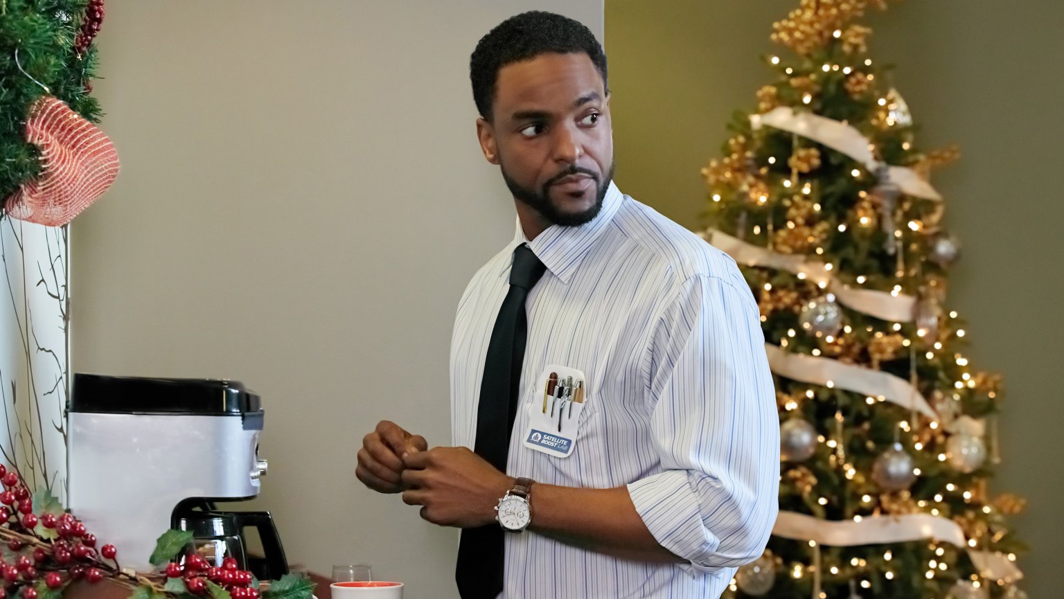 Ronnie Rowe, Jr.: Get To Know the Hallmark Hunk | Woman's World