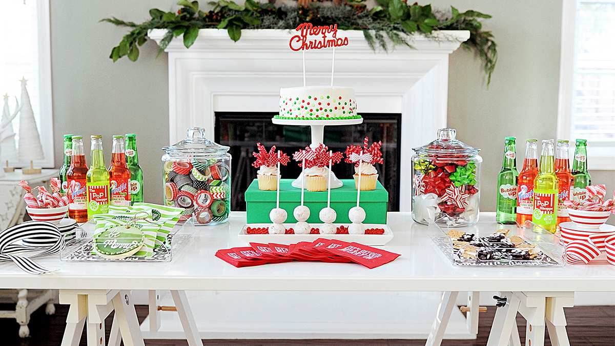 Gift Wrapping Party: Pro Tips for a Fun, Festive Gathering | Woman's World