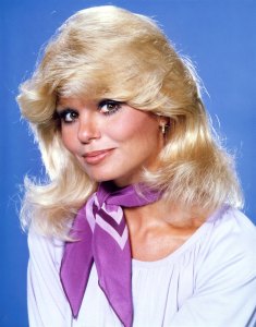 Loni Anderson Dead at 79: 'WKRP in Cincinnati' Star's Life and Legacy ...