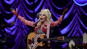 Top 25 Patriotic Country Songs | Woman's World