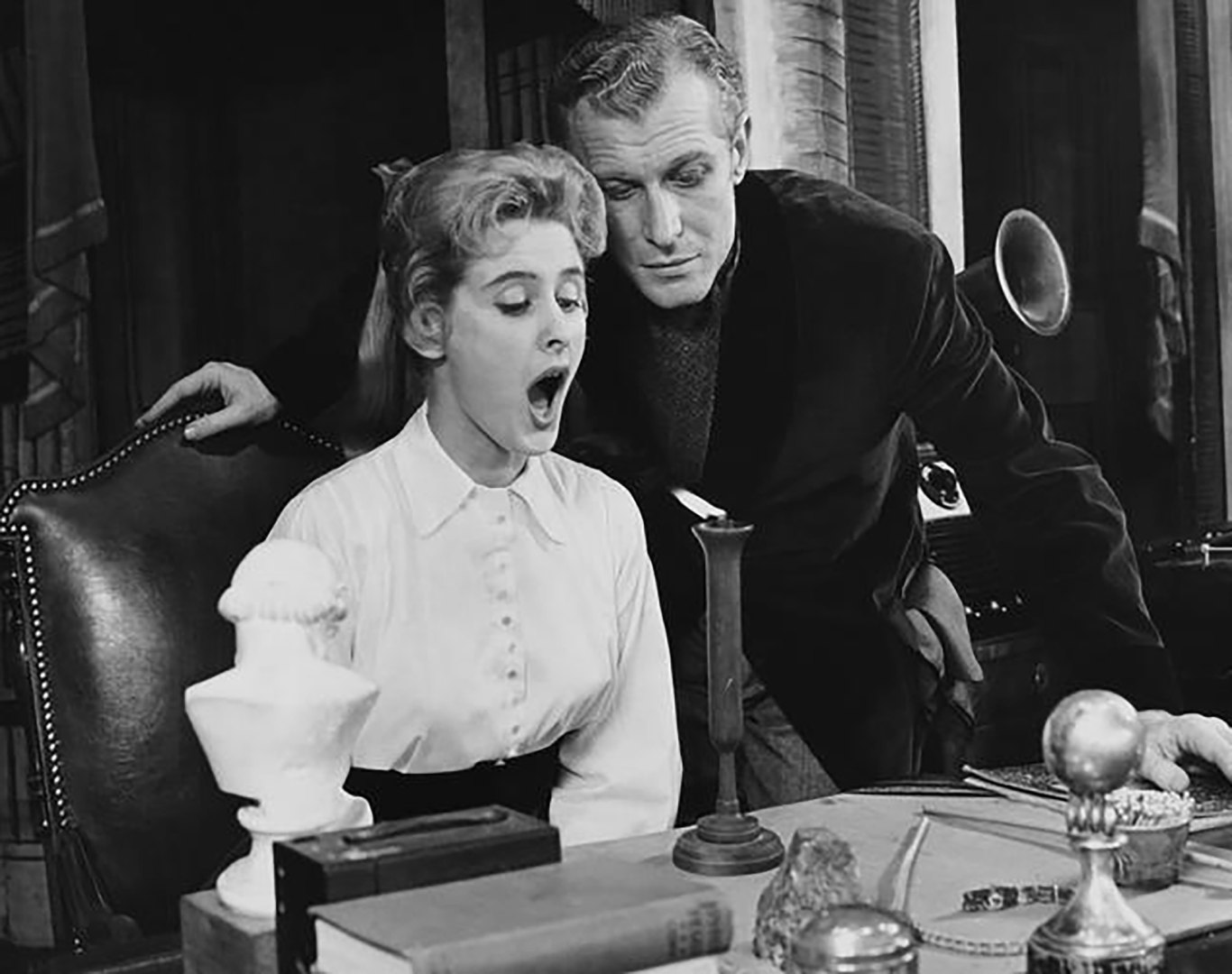 Edward Mulhare: 'Ghost and Mrs. Muir' and 'Knight Rider' Star | Woman's ...