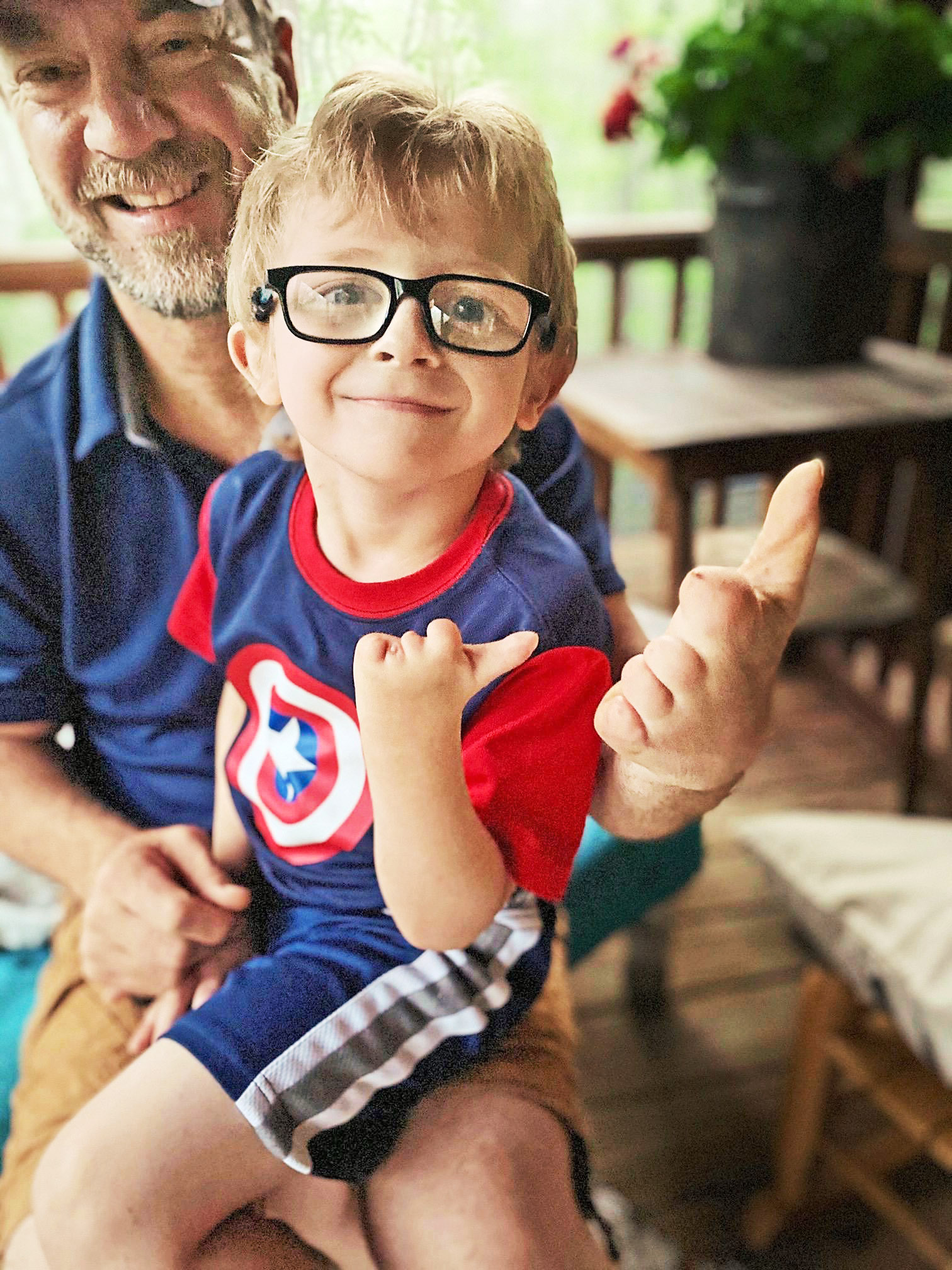 Musician with Missing Fingers Adopts Boy With Same Birth Defect | Woman ...