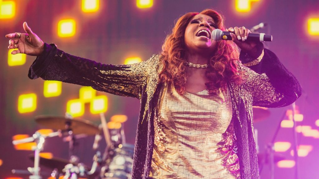 Gloria Gaynor Documentary Reveals Singer's Difficult Journey | Woman's ...