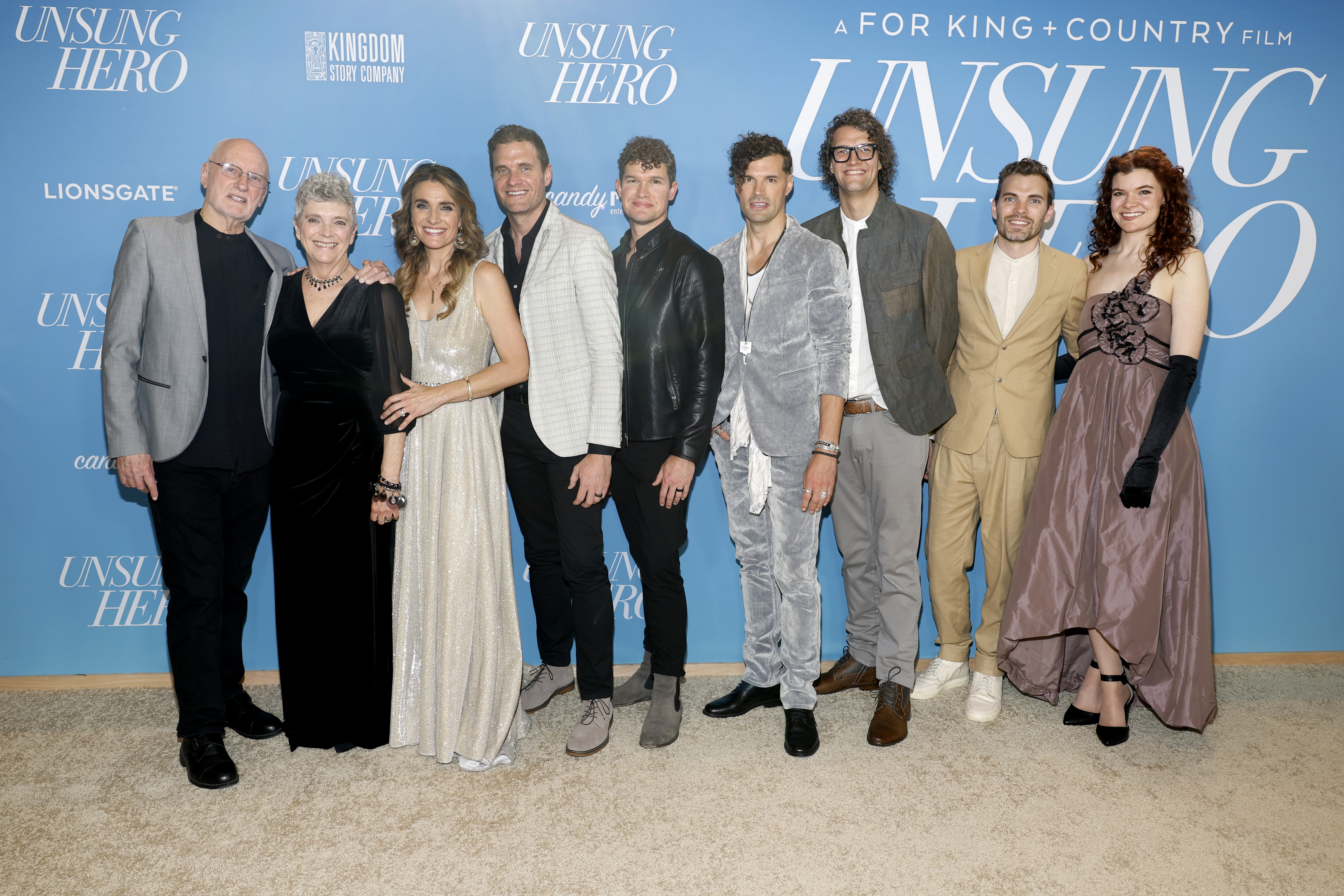 'Unsung Hero' Movie Tells Inspiring True Story of the Smallbone Family ...