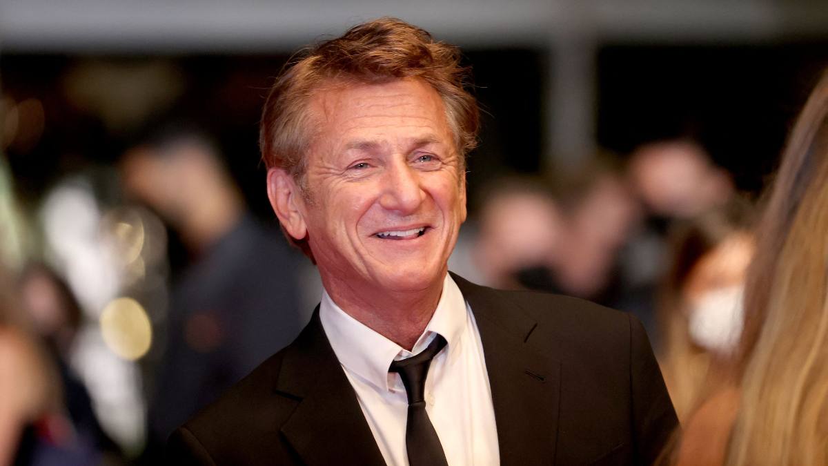Sean Penn Filmer Sean Penn Is Convinced He Could Not Play Harvey Milk
