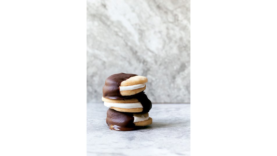 Moon Pie Recipe: Easy Dessert Instructions and Steps | Woman's World