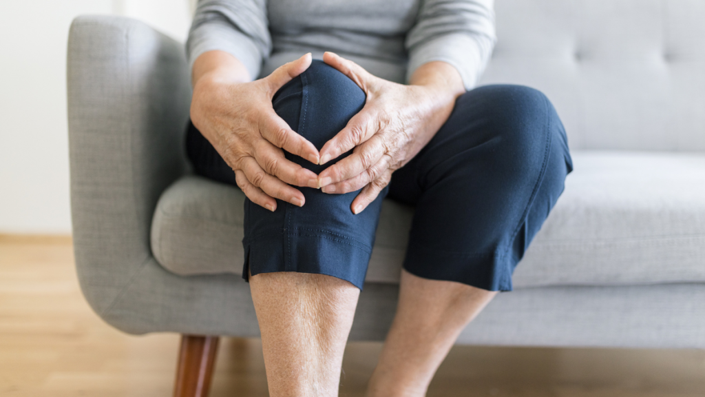 Inside Knee Pain? These Home Remedies Ease the Ache Naturally | Woman's ...