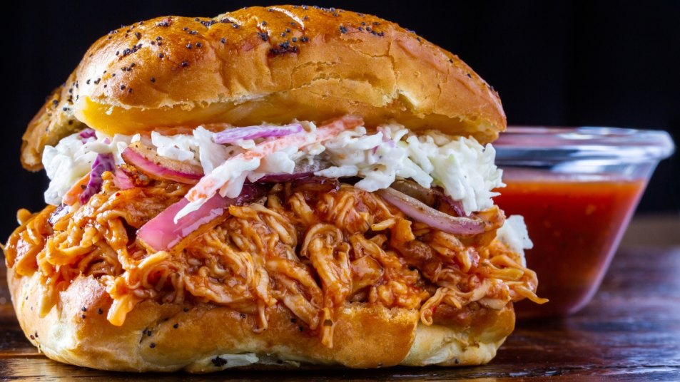 Jerk Chicken Sandwich Satisfies on a Dime | Woman's World