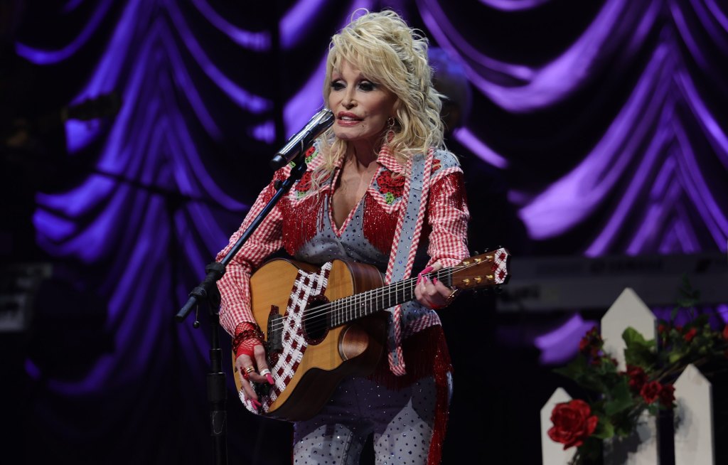 7 Iconic Dolly Parton Recipes For Southern Comfort Cooking | Woman's World