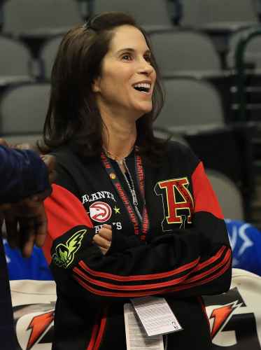 Jami Gertz: The Original ‘Twister’ Star’s Surprising Career | Woman's World