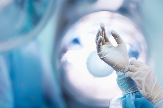 Doctor Surprises Former Teacher as Her Surgeon: Viral Video | Woman's World
