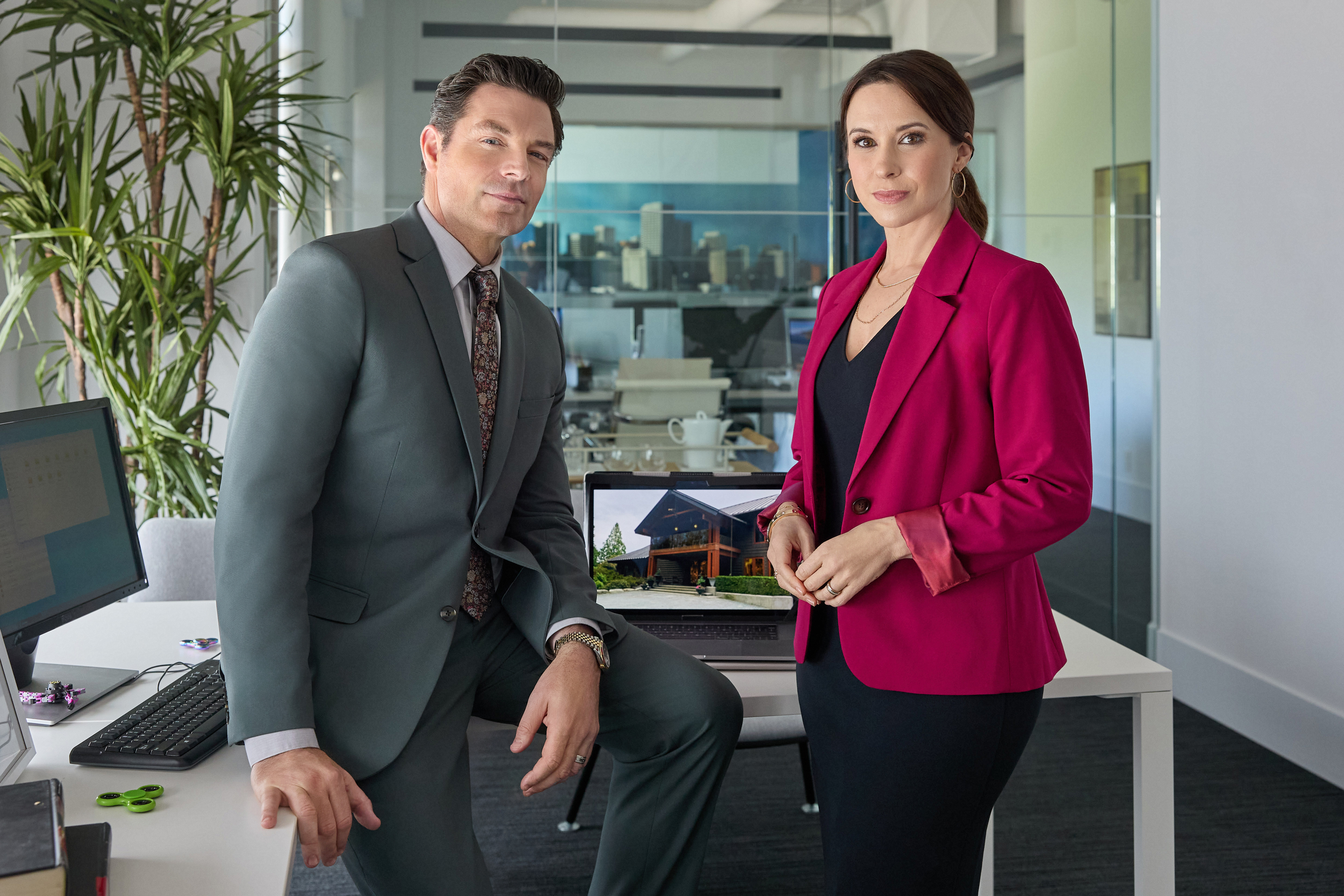 Dive Into the Hallmark Fall Movies 2024 Lineup, 'Fall into Love ...