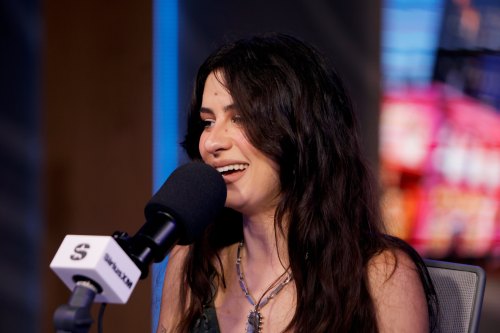Kassi Ashton Overcomes Cancer to Release ‘Made From the Dirt’ Album ...