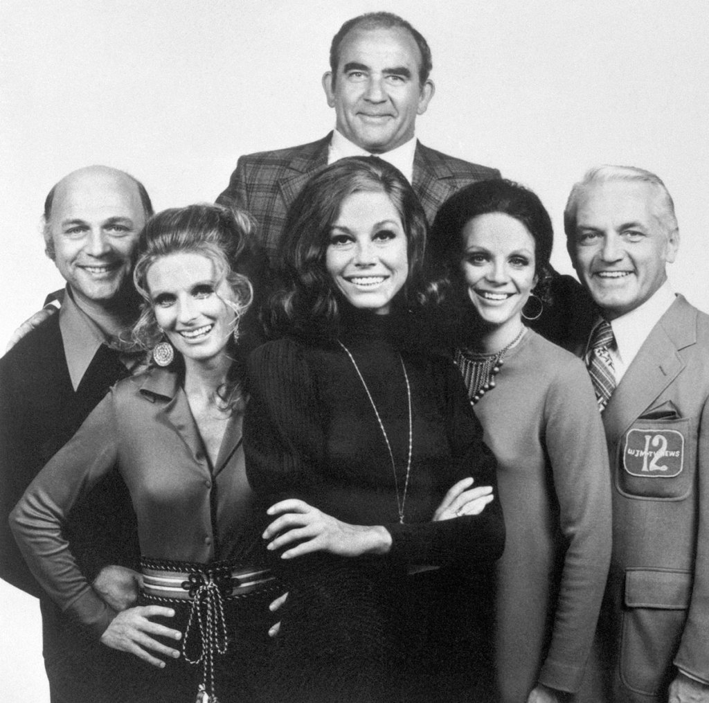 Mary Tyler Moore Cast: See the Stars Through Time | Woman's World