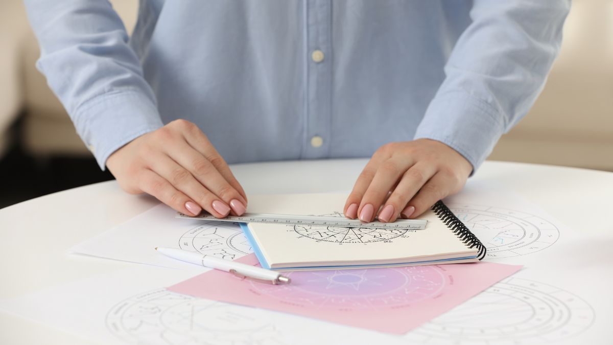 How to Read Your Mercury Retrograde Horoscope and Thrive | Woman's World