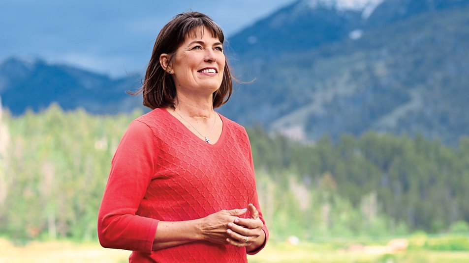 Surgeon Describes Her Near-Death Experience: "Heaven is Real!" | Woman ...