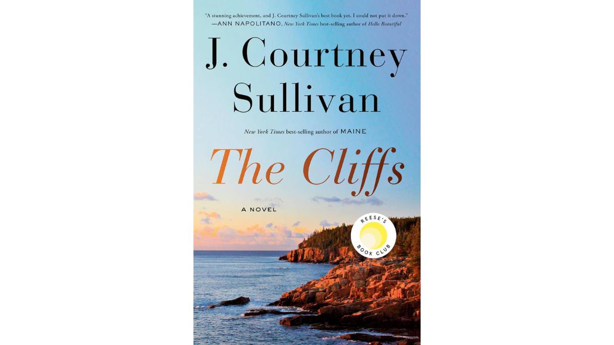 10 Ghost Books to Haunt Your Fall Reading List—Spooky Picks | Woman's World