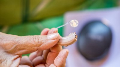 Hearing Loss in One Ear: Causes, Symptoms and Treatment | Woman's World