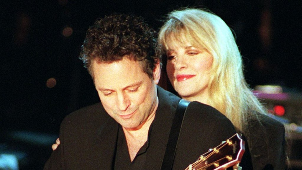 Inside Stevie Nicks & Lindsey Buckingham’s Rock Romance + New Album ...