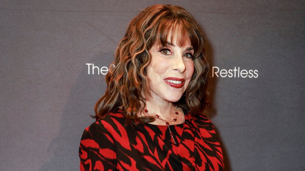 ‘The Young & The Restless’ Cast Celebrates 13,000 Episodes | Woman's World