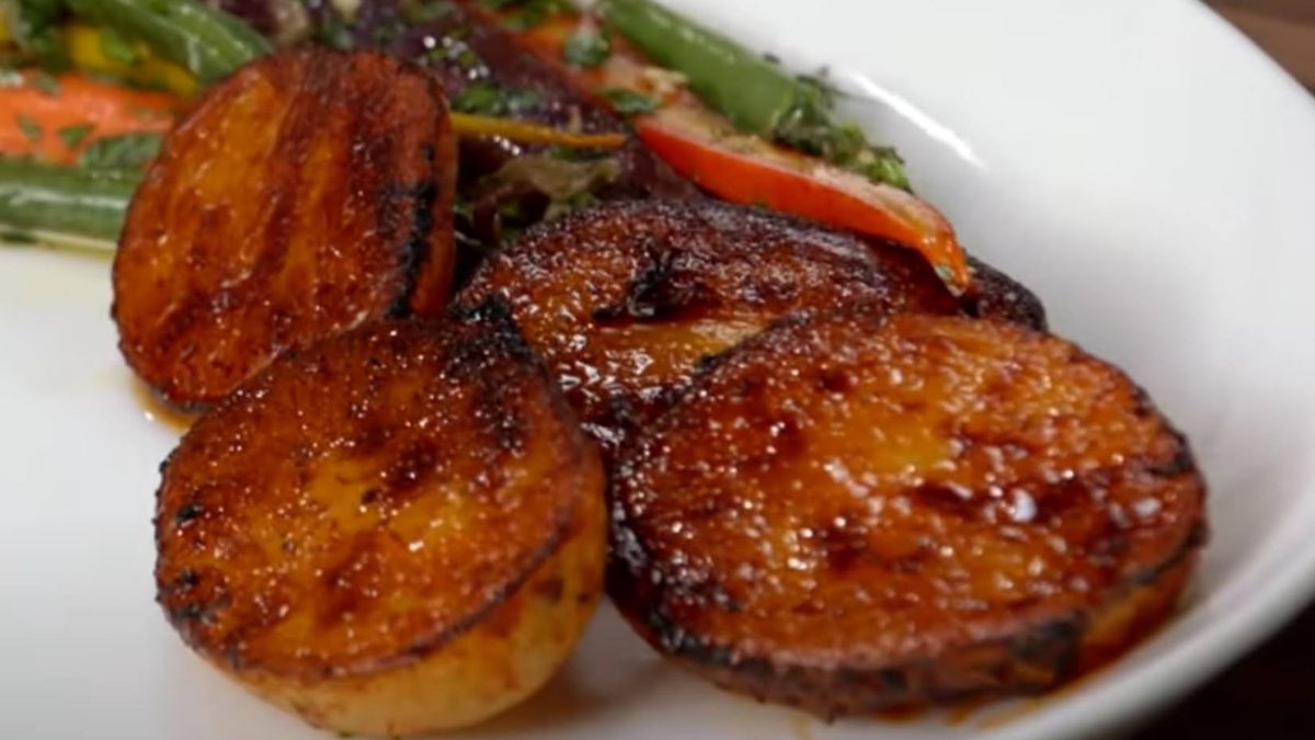‘Blue Bloods’ Recipes First Look: Chef Wahlberg’s Reagan Family Dinner ...