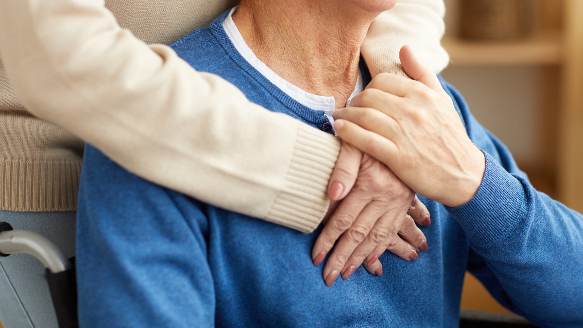 What to Do When a Spouse Dies Checklist: What Documents to Keep | Woman ...