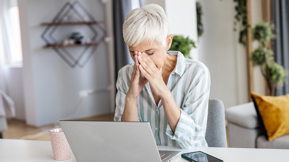 Afternoon Slump? 10 Ways to Outsmart Fatigue & Brain Fog | Woman's World