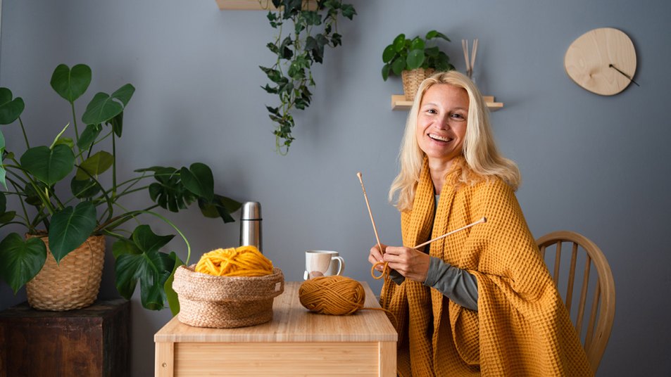 Craft Work From Home Jobs: Turn Your Talent Into Extra Income | Woman's ...