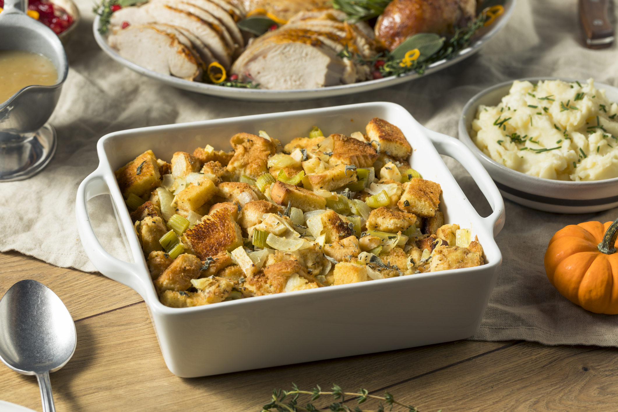 10 Easy Last-Minute Thanksgiving Recipes for a Quick Feast | Woman's World