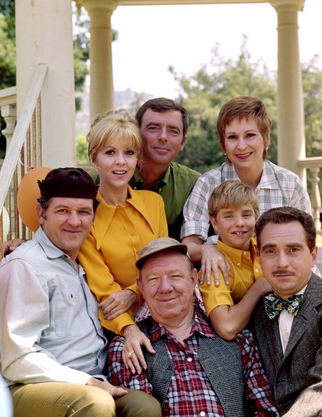 Ken Berry: His Life, 'Mayberry RFD' and TV Legacy | Woman's World