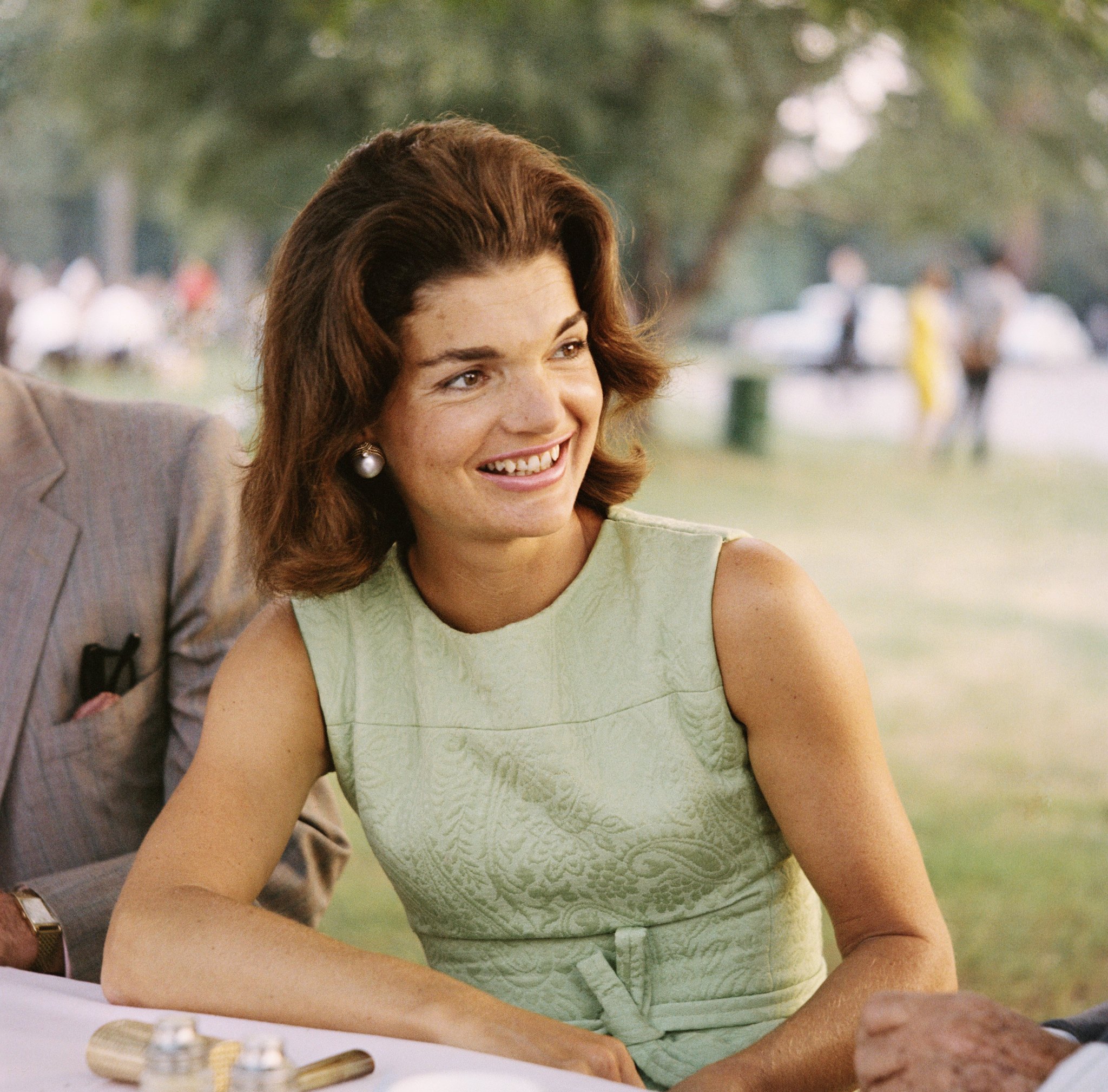 Jackie Kennedy Quotes: 10 Classy Lines From the Beloved First Lady ...