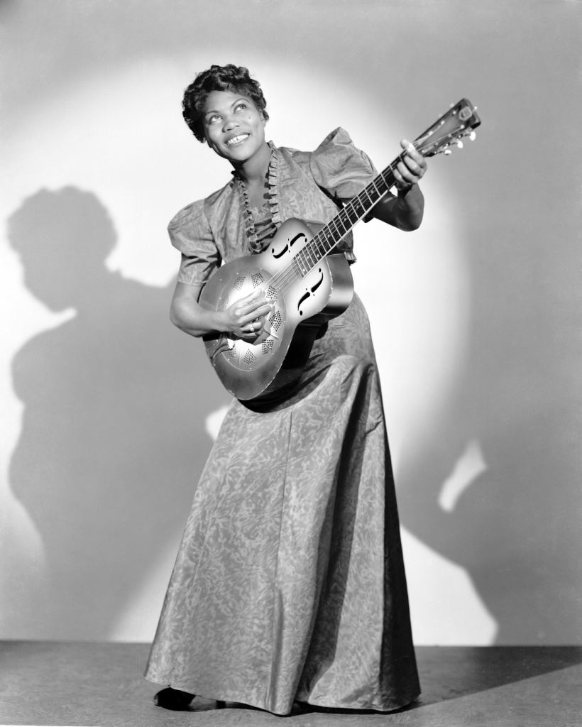 Sister Rosetta Tharpe: The First Female Rock Star’s Inspiring Legacy ...