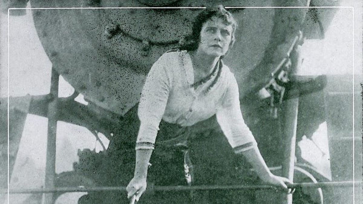 Helen Gibson Biography: The Untold Story of Hollywood’s First ...