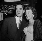 Jeffrey Hunter: Remembering the 'King of Kings' and 'Star Trek' Actor ...